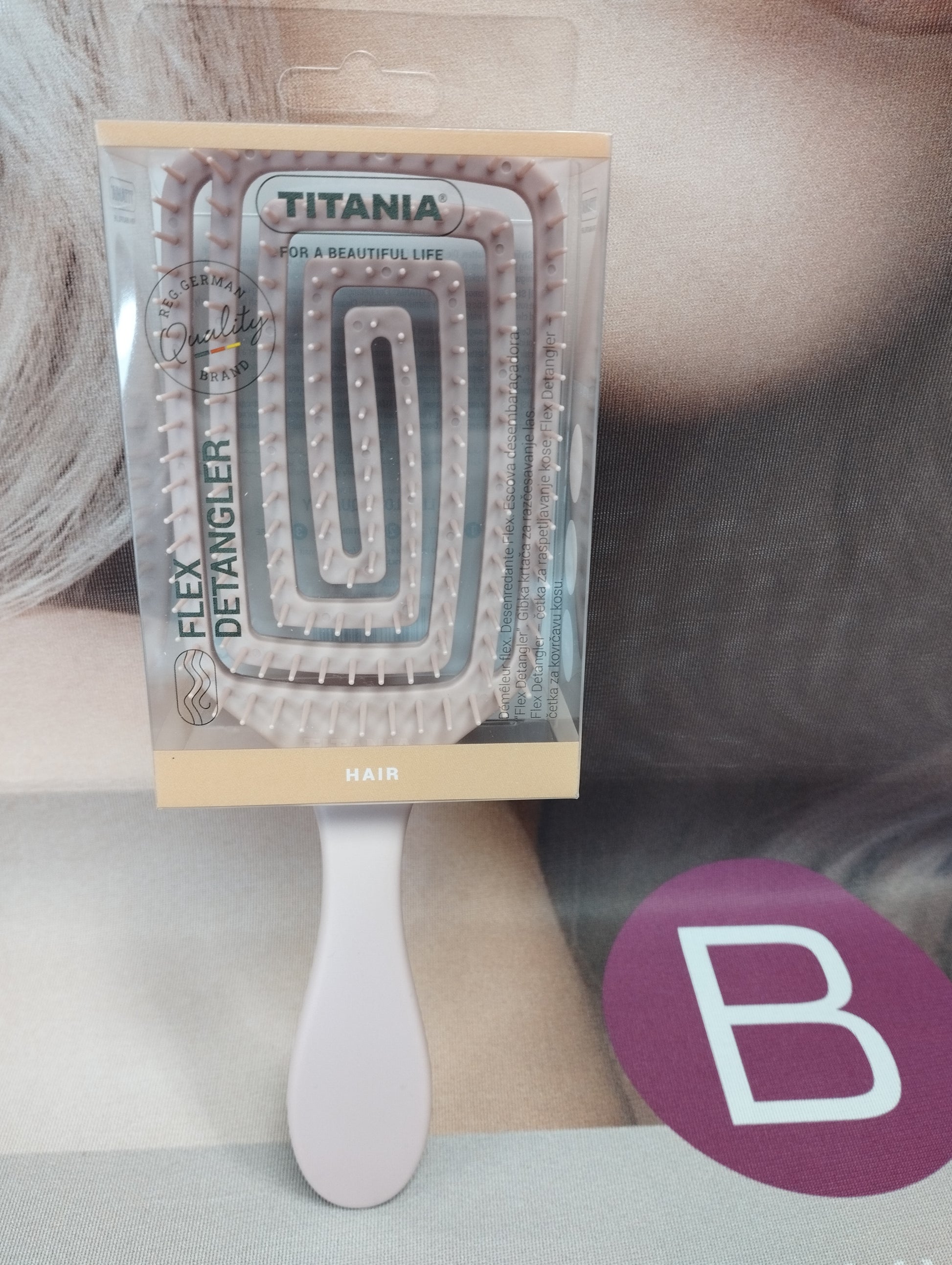 Berrywell Flex Detangler Bürste – Hermans Barber Place